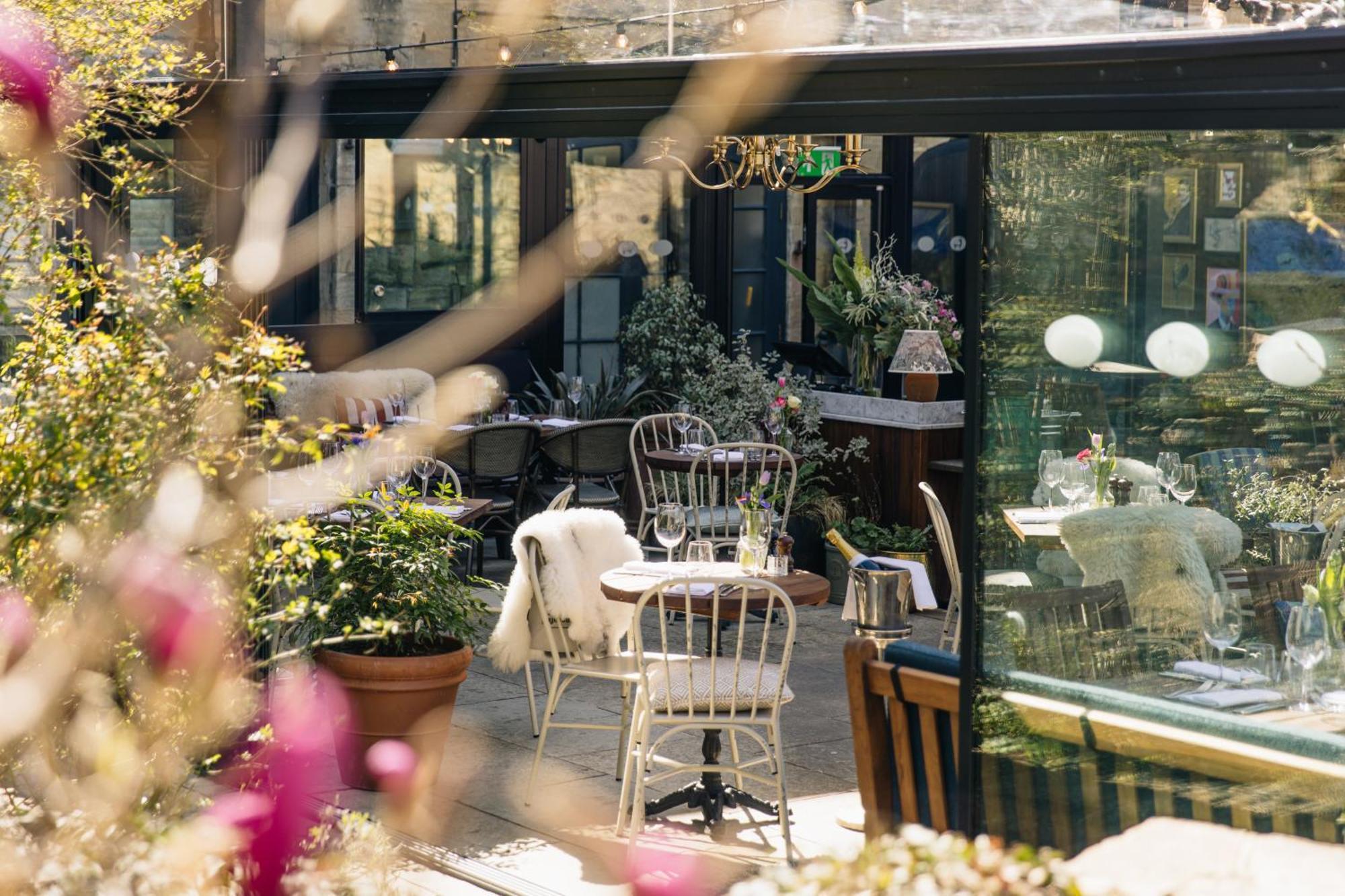 HOTEL WHEATSHEAF INN | ⋆⋆⋆⋆⋆ | BOURTON-ON-THE-WATER, UNITED KINGDOM ...